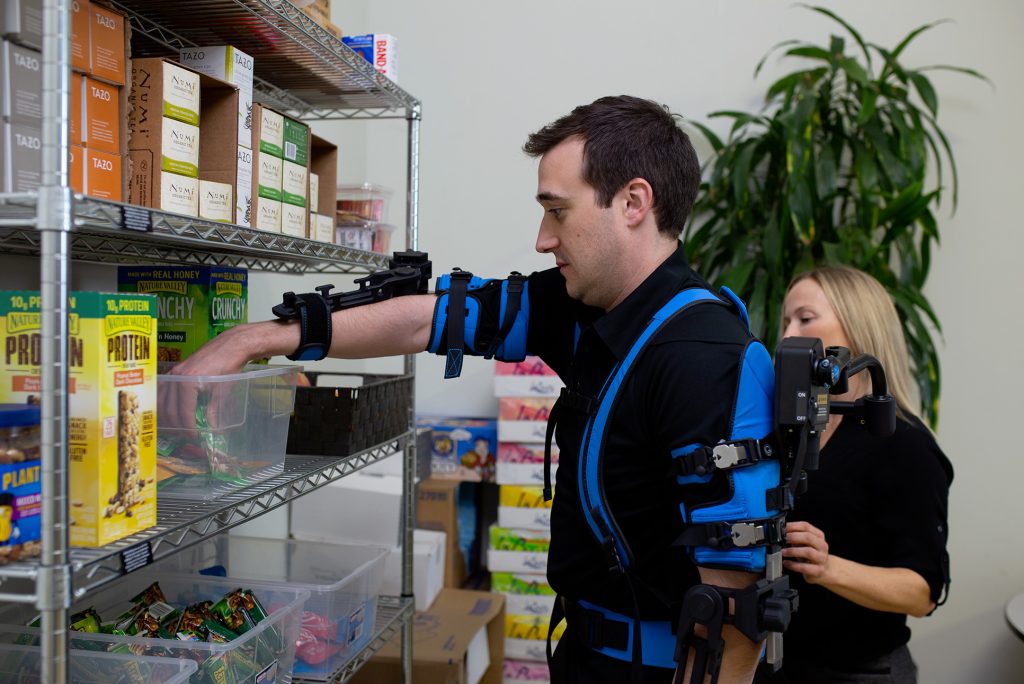 How Do Exoskeletons Work? - Eksobionics