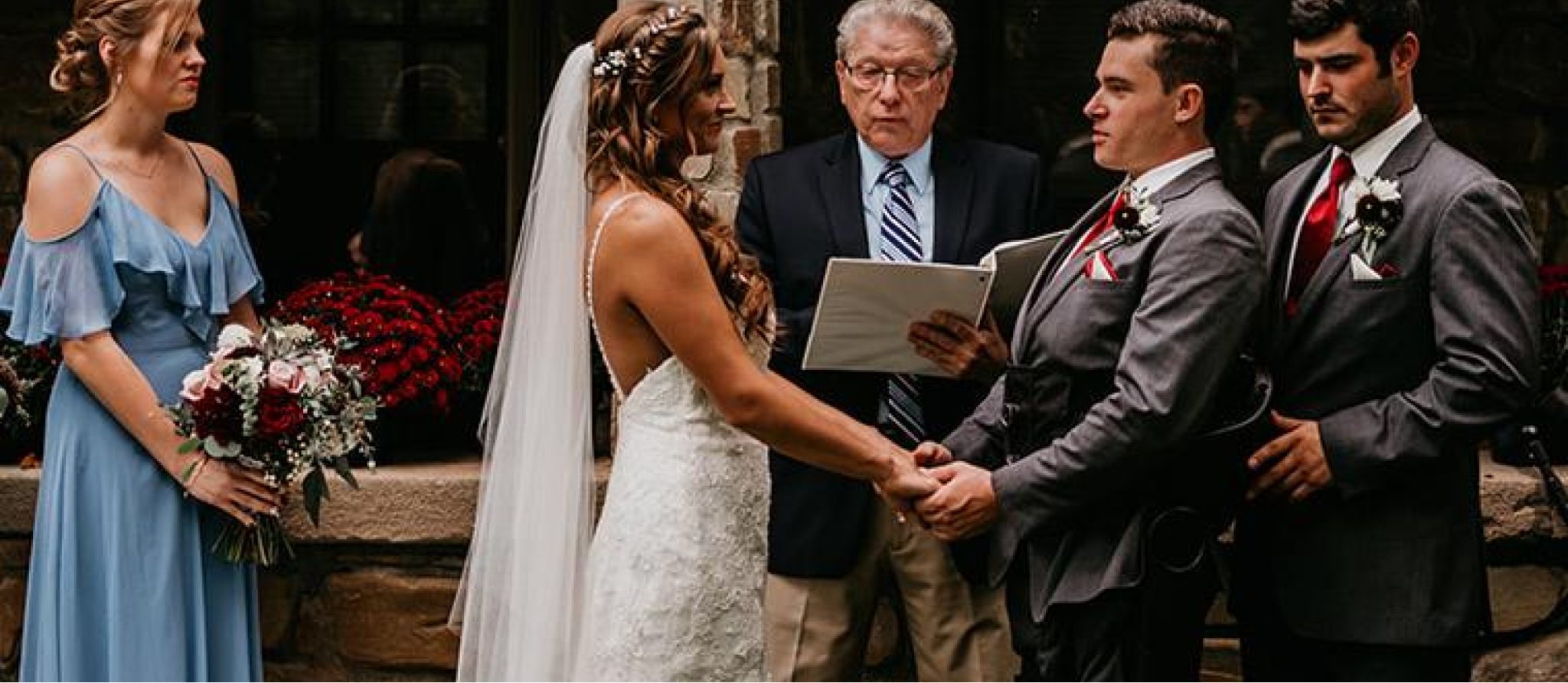 Patient with Spinal Cord Injury Dances with His Wife on Their Wedding ...